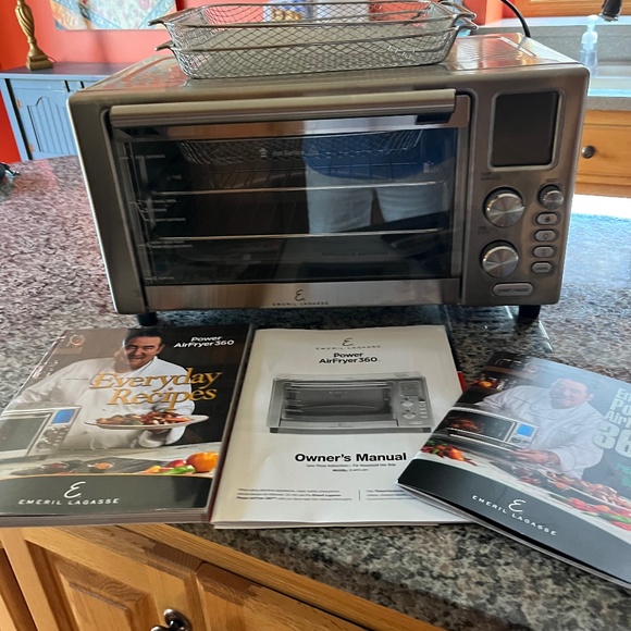 Emerald Lagasse | Kitchen | Emerils Power Airfryer 36 | Poshmark
